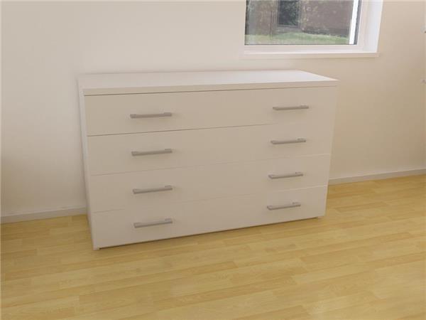 Kerles brezplačna dostava Komode za spalnico Bela